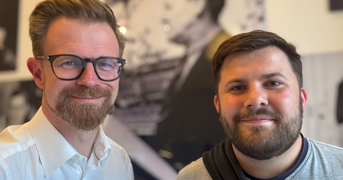 Kom til sang og samtale med Carl Emil og Benny